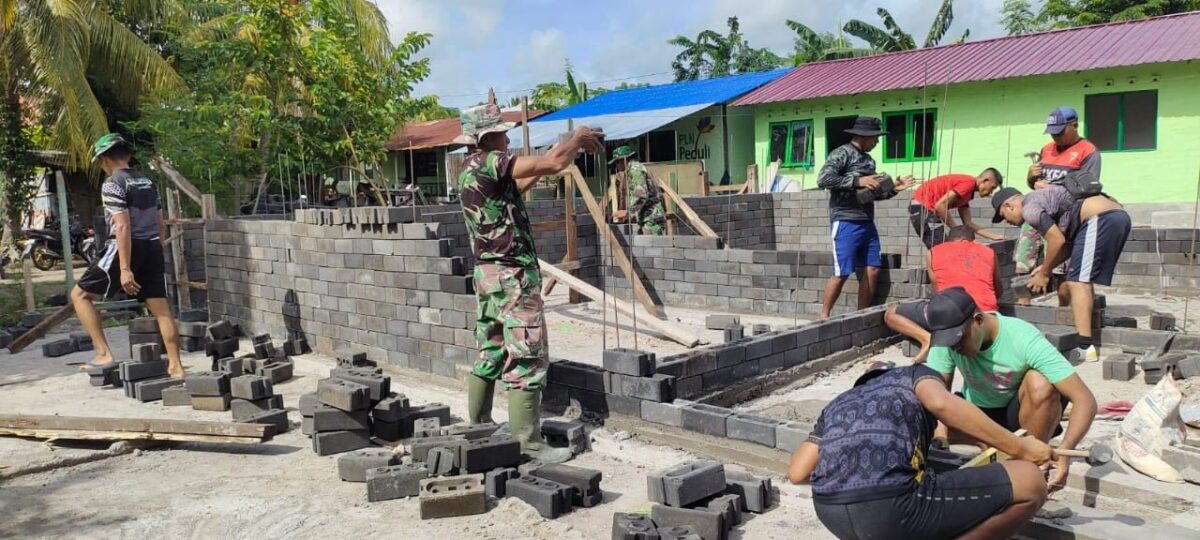 PLN Bedah Rumah Prajurit TNI KODIM 1603 Sikka Menggunakan FABA PLTU ...