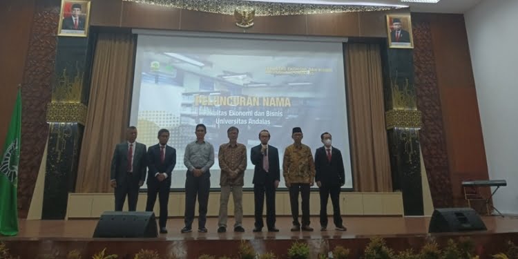 FE Unand Resmi Diganti Menjadi Fakultas Ekonomi dan Bisnis Unand ...