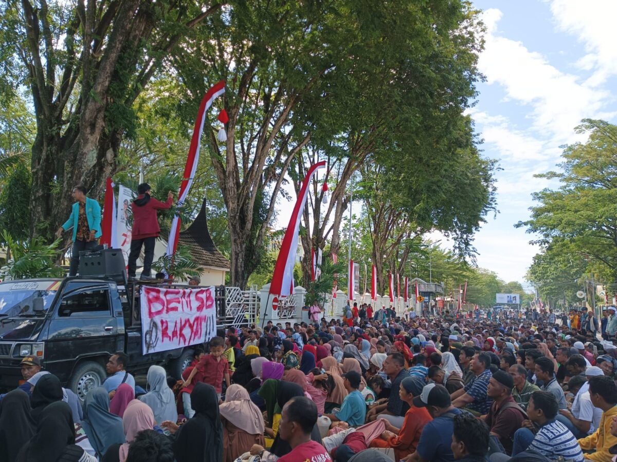 Unjuk Rasa Tolak PSN Aia Bangih Hari Ketiga, Masyarakat Aia Bangih ...